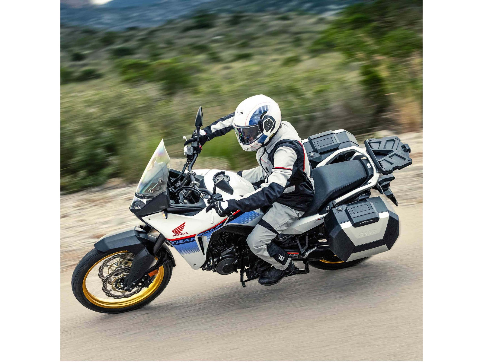 SHAD SH38X Expandable Panniers Carbon – SHAD UK