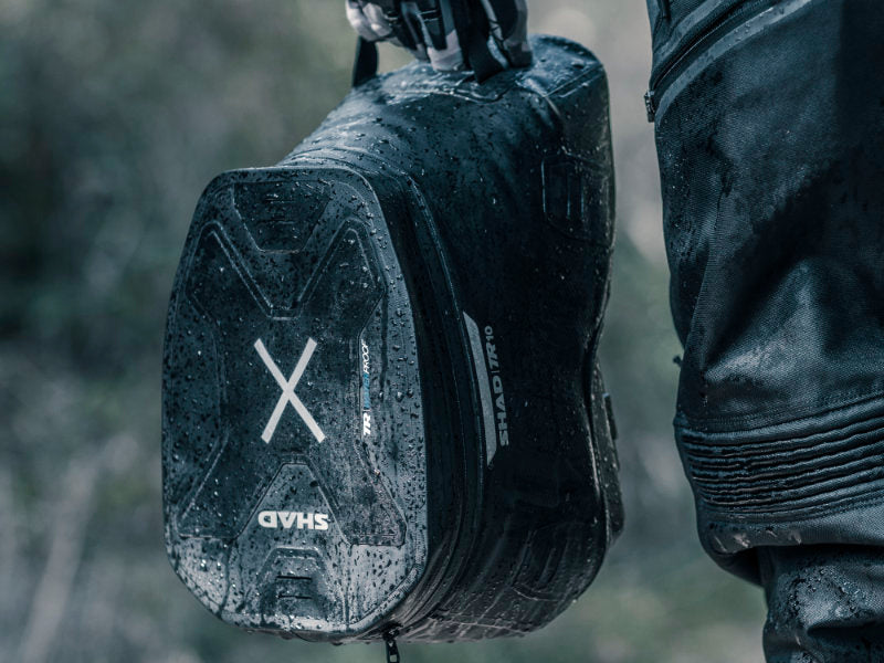 SHAD TR10CL Click System Waterproof Tank Bag – SHAD UK